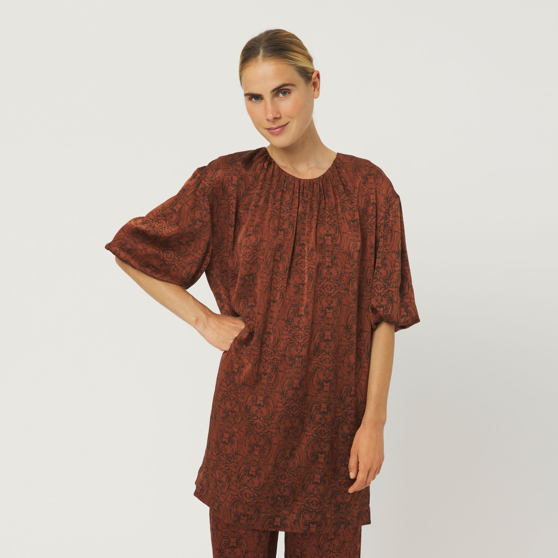 Dress Weak Maharaja